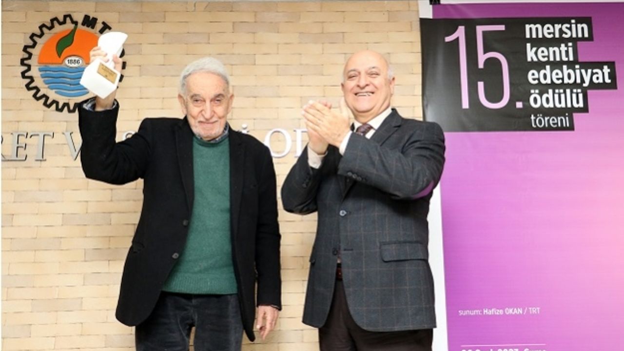 Mersin Kenti Edebiyat Ödülü; Hilmi Yavuz’a Verildi - Mersin Portal | Mersin'in Haber Portalı